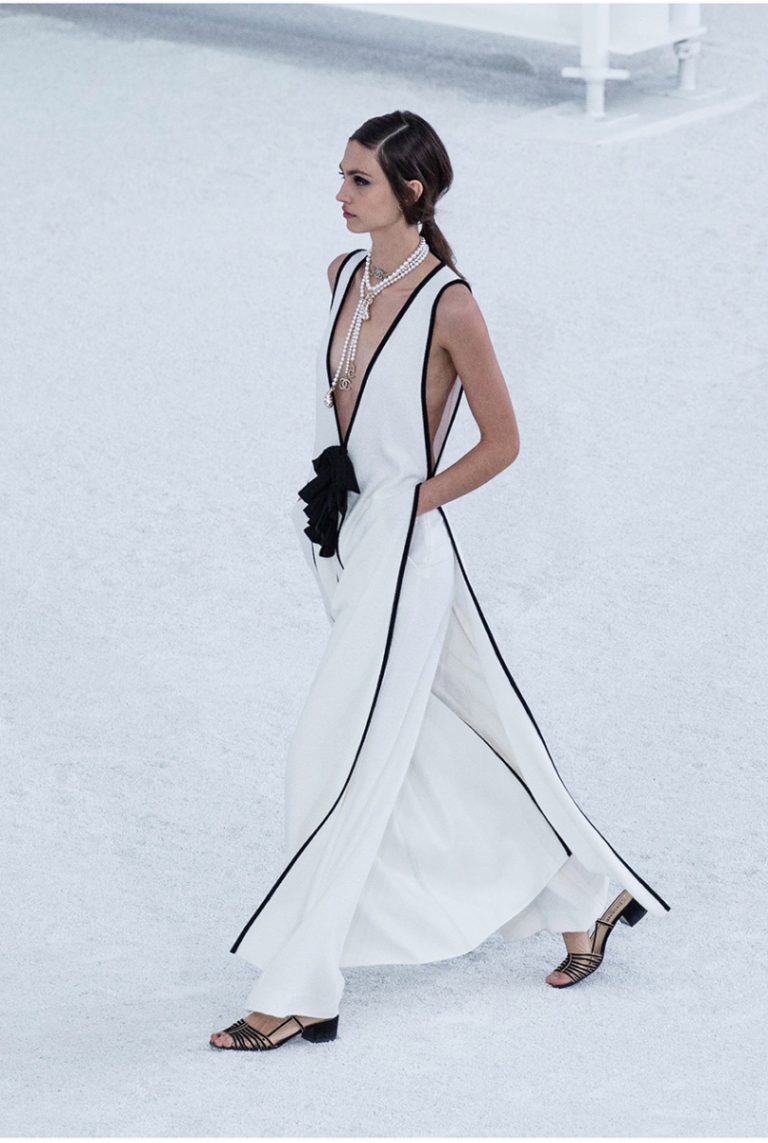 ร้อนฉ่า มาแล้ว Chanel Spring Summer Collection 2021 - Soceleb.net